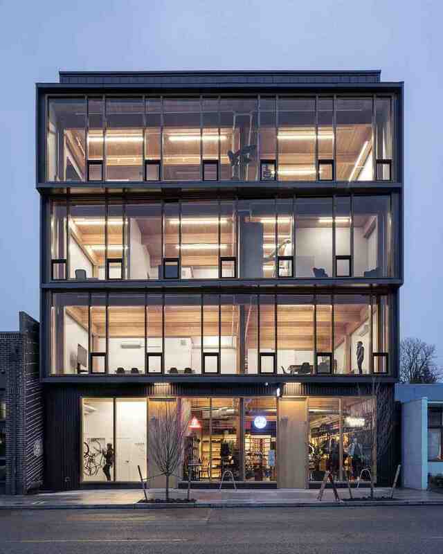 Prefabricated Steel Frame Buildings for Commercial & Industrial Use